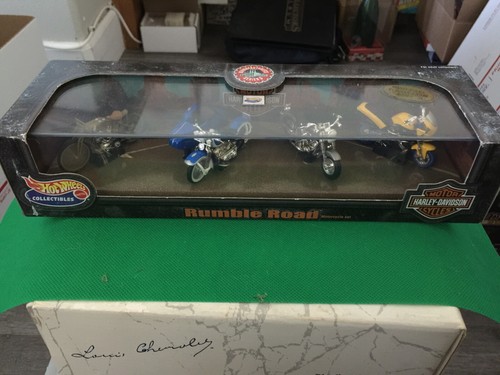 Hot Wheels RUMBLE ROAD SET - 4 Harley Davidson Classics - SEALED B206 ...
