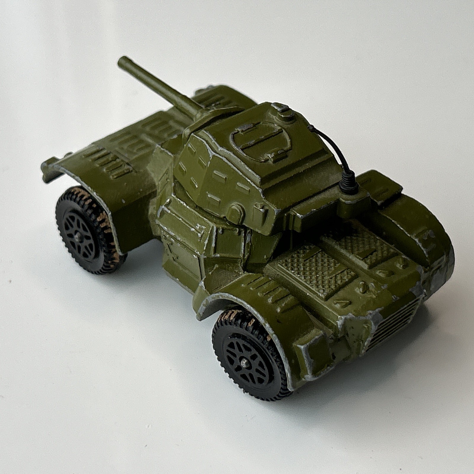 DINKY DAIMLER ARMOURED CAR 676a (SPEEDWHEELS VERSION OF 670) VINTAGE ...
