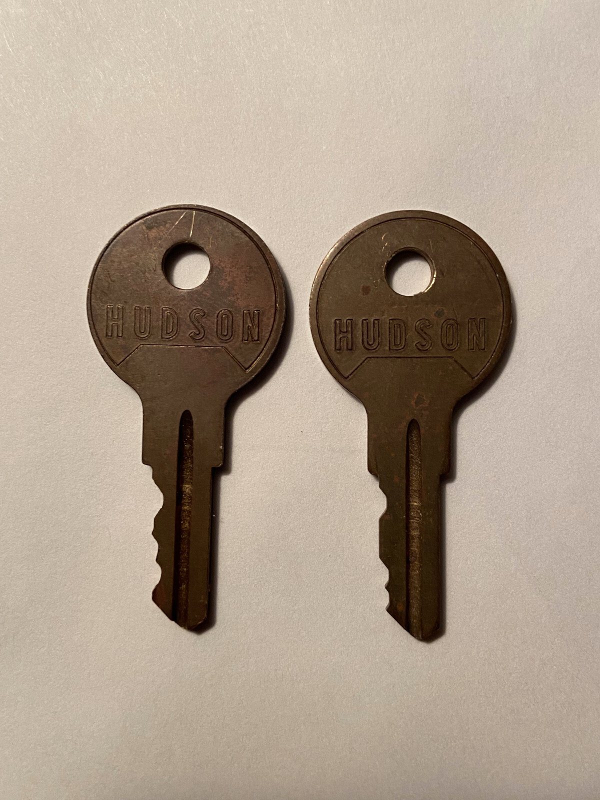 2 Hudson Lock Inc USA HL211 MM101 Brass Key Vintage | eBay