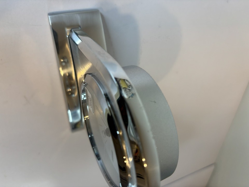 Seiko Westchester Executive Alarm Clock, Gray Analog, Quartz QHE163SLH ...