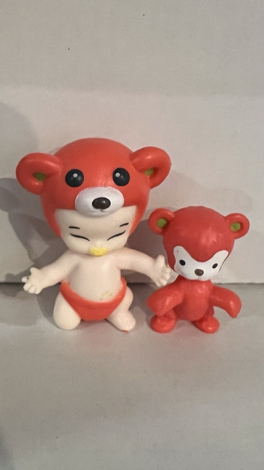 Twozies Season 1 Red Panda baby And pet set Moose toys Rare | eBay