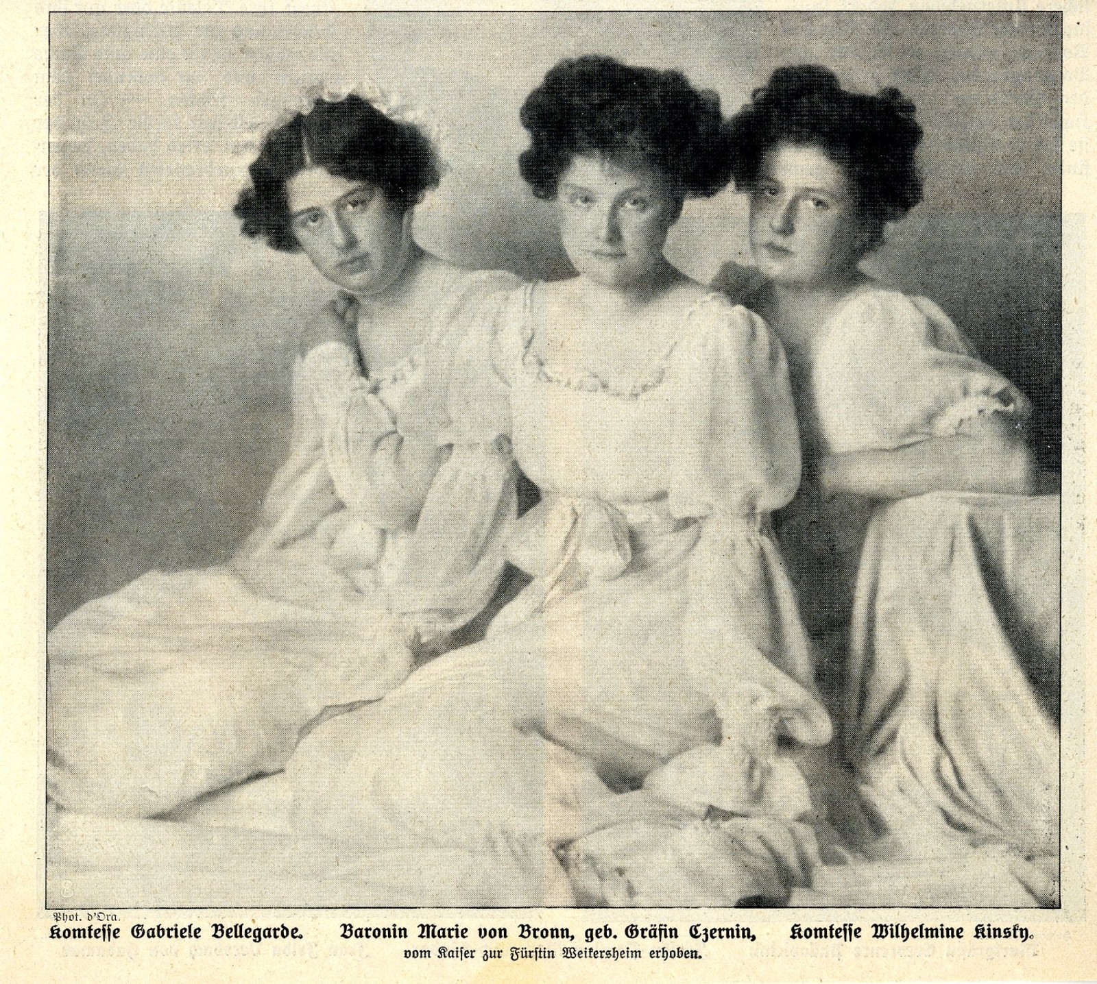 Baronin Marie v.Bronn geb.Gräfin Czernin & Hofdamen ( Phot. d'Ora ...