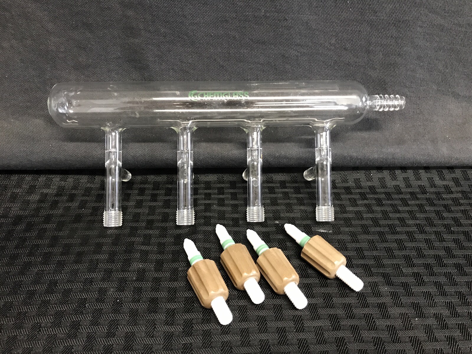 CHEMGLASS Glass 4-Port Vacuum Manifold 0-4mm Chem-Vac Valves Right ...