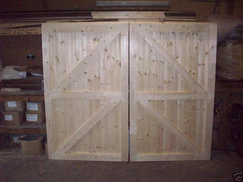 Side Hinged Hung Timber Wooden Garage Doors Gates - BARN DOORS - Car ...