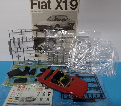 Entex 9028 1974 FIAT X1/9 Mid Engine 1/20 Scale Model Kit-Partially ...