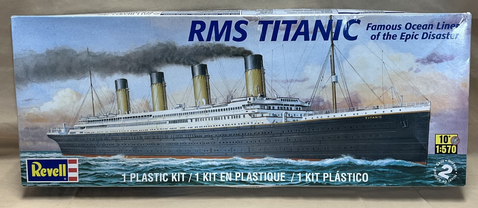 Revell 1/570 Scale White Star RMS Titanic Ocean Liner Plastic Model Kit ...