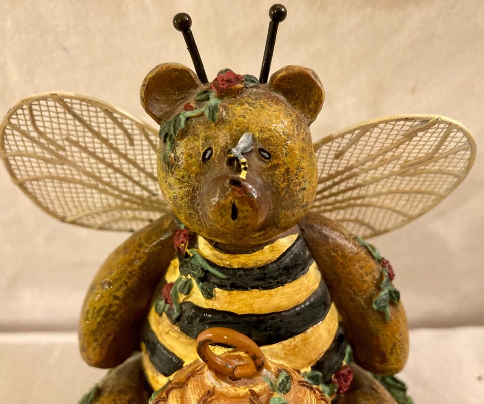 Kathy Hatch Collection Honey Bear Bees Jar Candle Topper Excellent | eBay