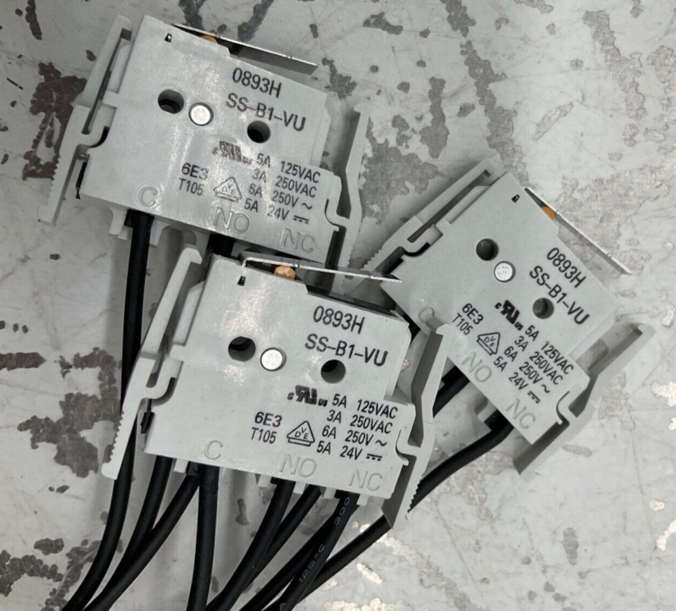 ABB KXTAAXC2QSYFP CHANGEOVER CONTACT OPEN-CLOSED + 1 FOR TRIPPED ...