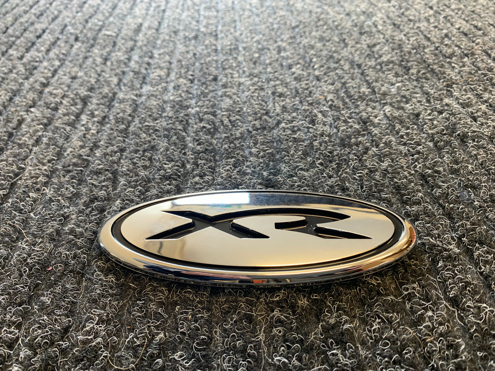 XR FRONT GRILL & REAR BOOT BADGE SUIT BA/BF SERIES FORD FALCON/XR6/XR8 ...