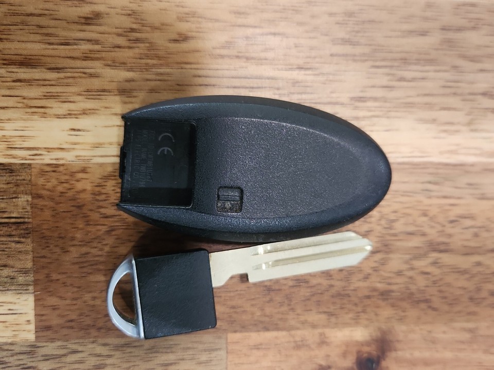Genuine OEM NISSAN ARMADA SMART KEY keyless entry remote fob CWTWB1U787 ...
