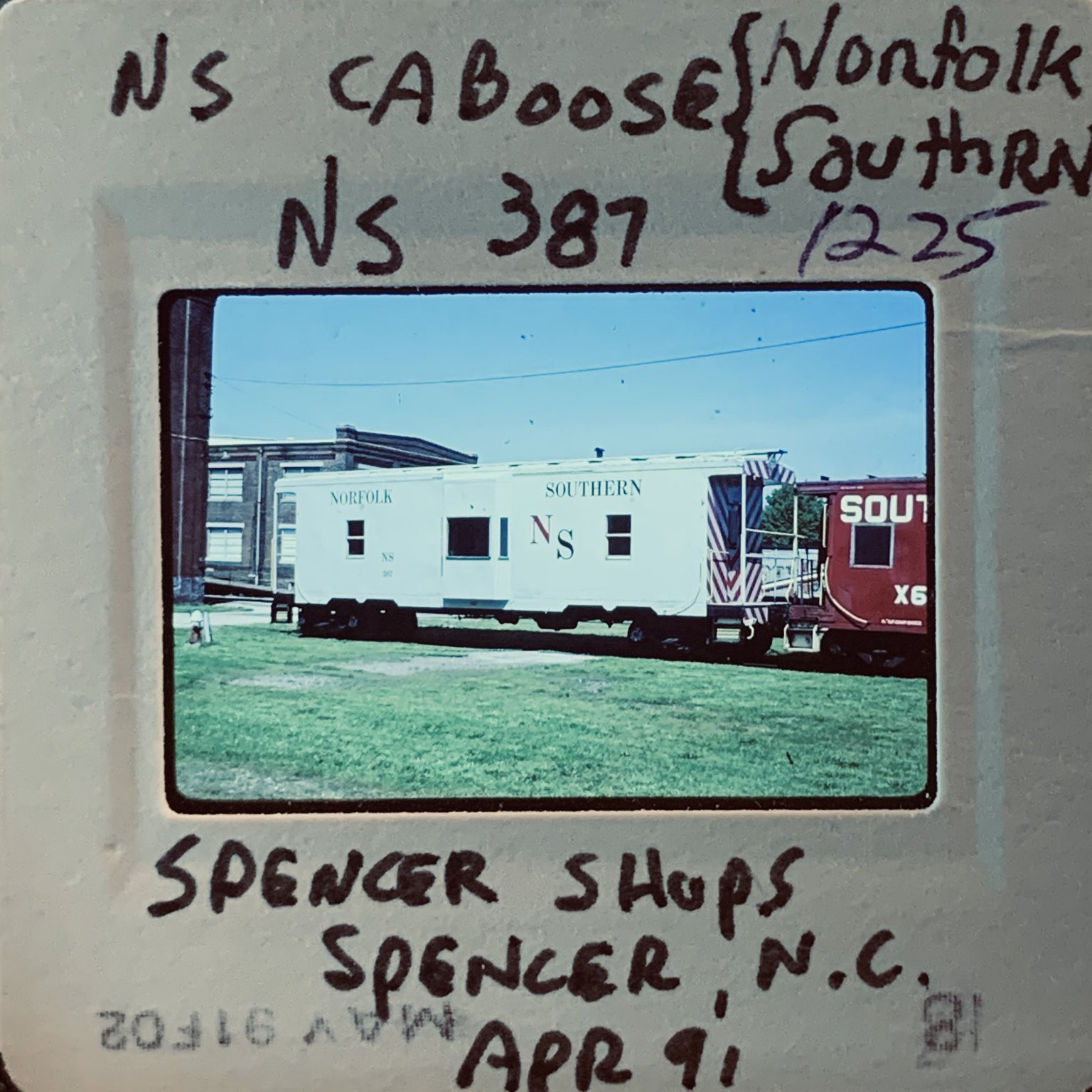 Original 35mm Slide Norfolk Southern NS 387 Caboose Spencer Shops NC ...