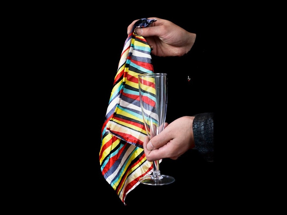 Glass Color Change Champagne Stage Magic Tricks Magician Trick Gimmick ...