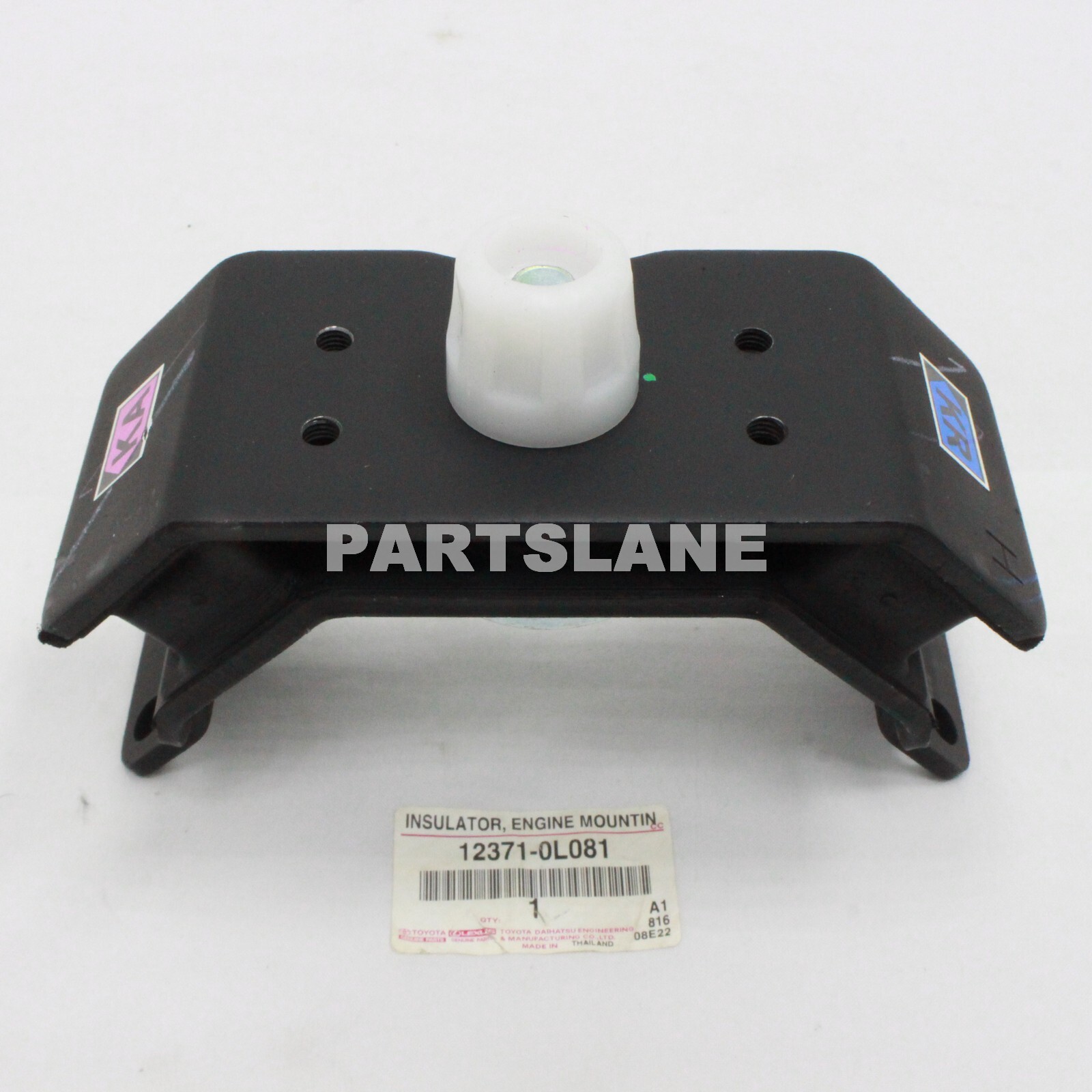 Toyota Hilux KUN25 OEM Genuine Rear Engine Mounting Insulator 12371 ...