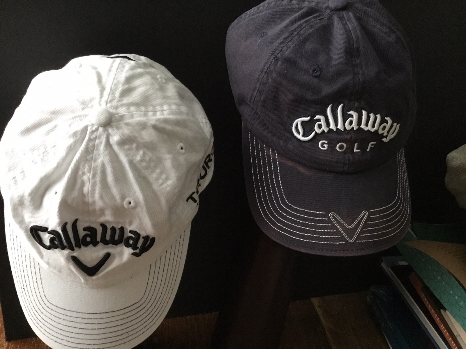 Lot Of 2 Callaway GOLF Caps/Hats OSFA White & Dk. Gray | eBay