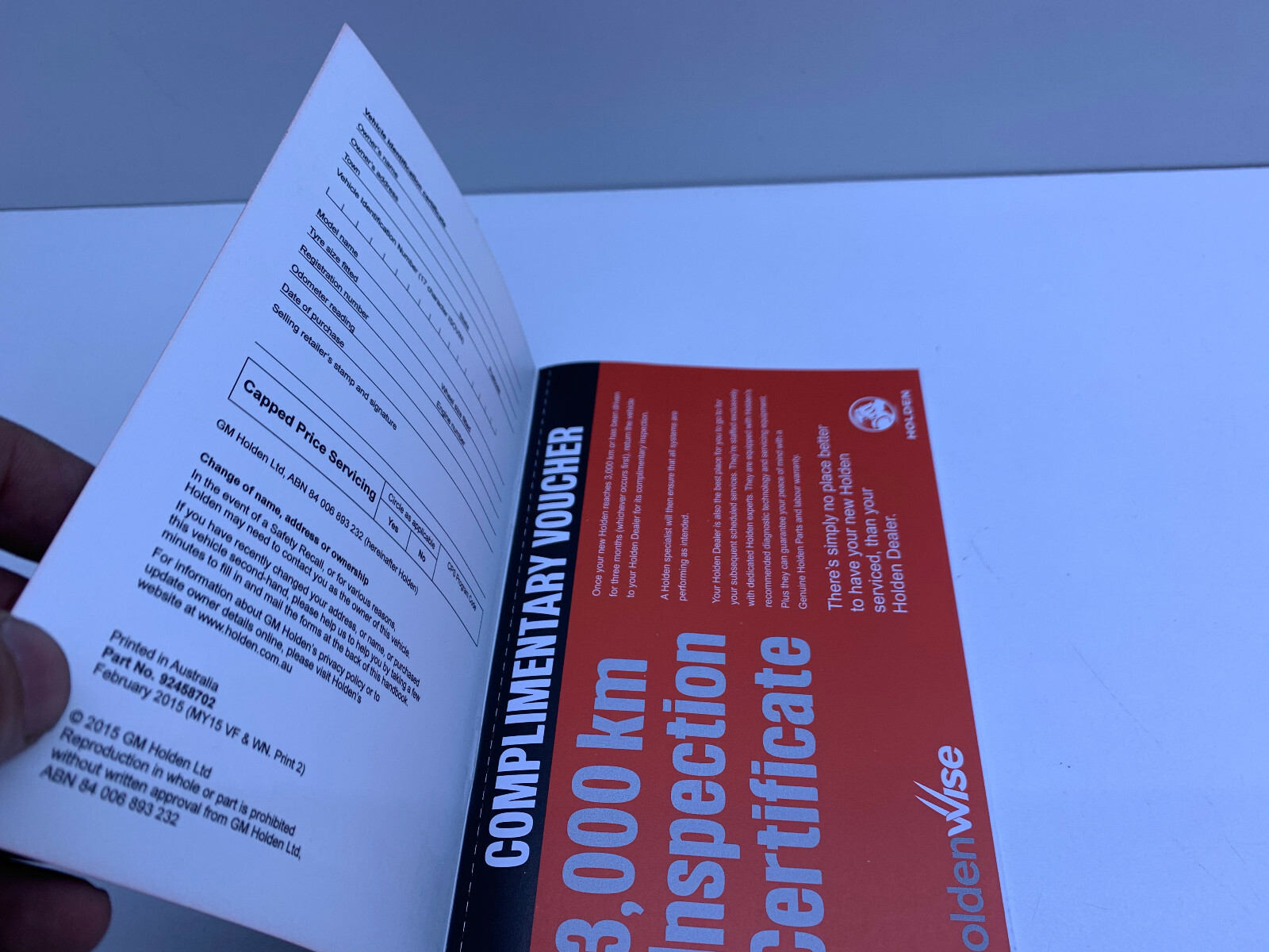 SERVICE WARRANTY BOOKLET TO SUITE HOLDEN COMMODORE VF & WN V6 V8 GM NEW ...