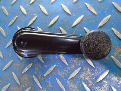 MACK WINDOW CRANK HANDLE PART NO. 25127752 | eBay