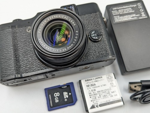 Fujifilm Fuji X10 12.0MP X Series Black Digital Camera from japan ...