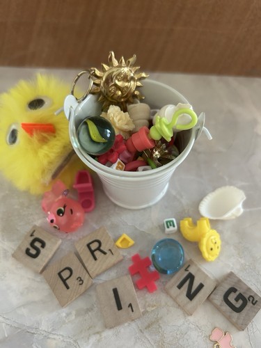 Trinket Scoop Bag Confetti ISpy EXACT items! little toys, some vtg | eBay