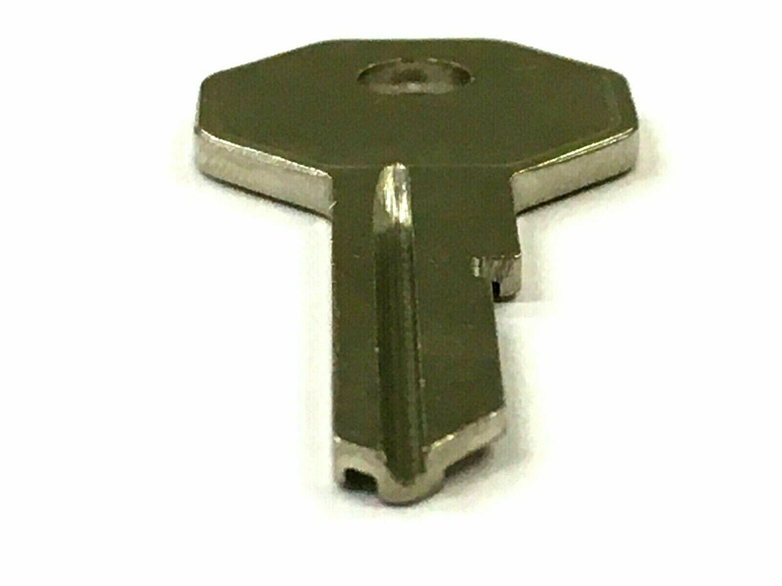 1 1935-1966 Various Pontiac Automotive Key Blank B10 H1098LA Keys ...