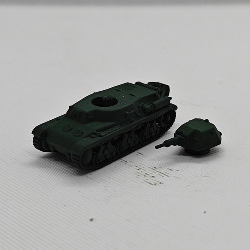 Finished Painted Military Model Kit German Pz.Kpfw. 38H 735 (f) Light ...