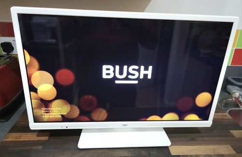 Bush 24" HD Ready TV/DVD Combi – White with remote,LED24265DVD,VGC ...