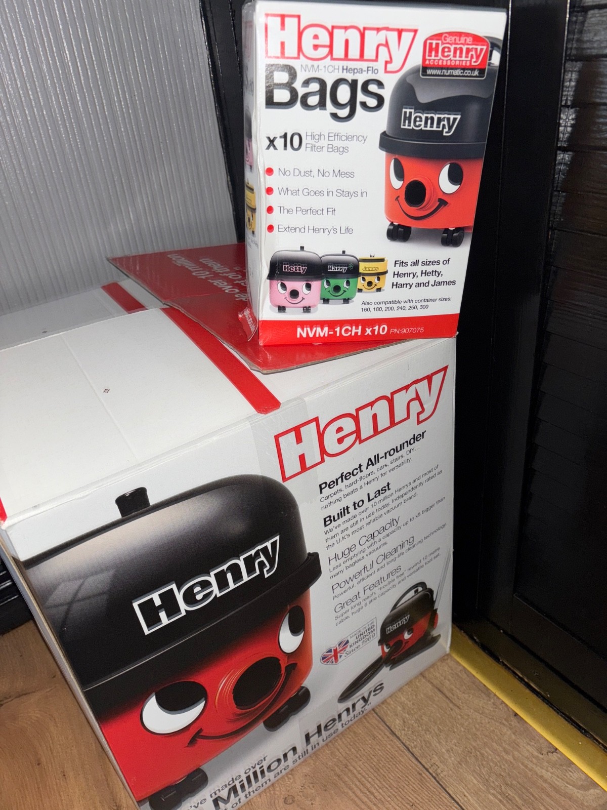 Numatic International HENRY Hoover HVR160-11 Vacuum Cleaner Corded 620w ...