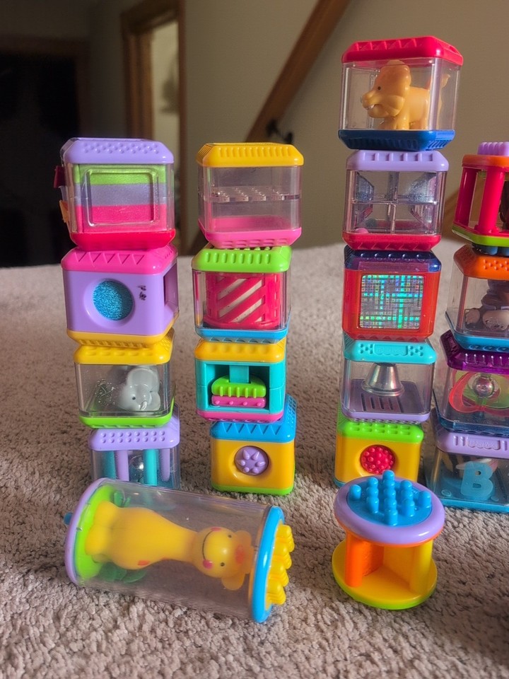 Fisher Price Peek a Boo Blocks Set 42 Pieces | eBay