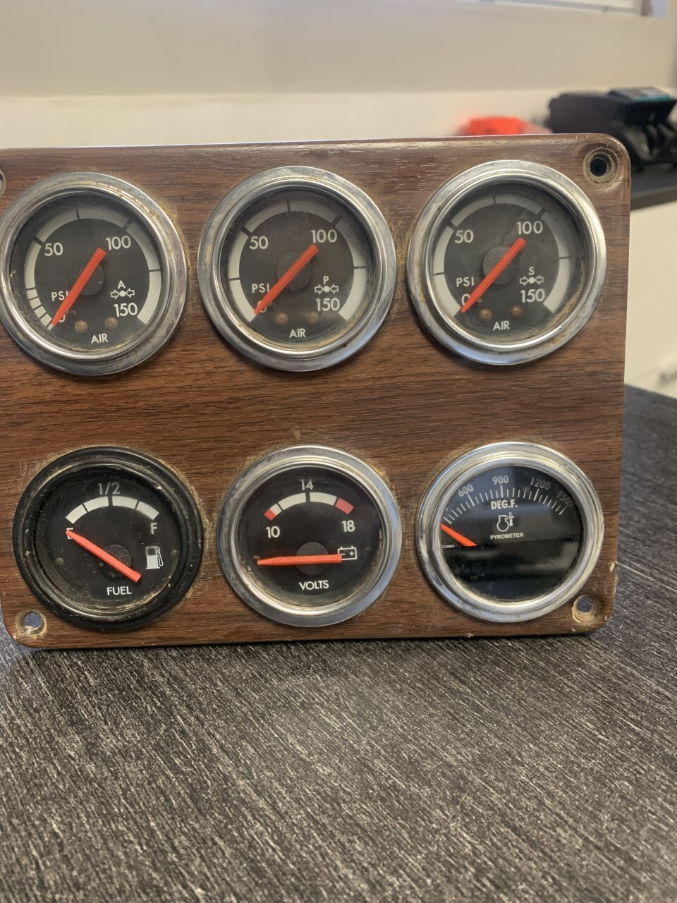 Freightliner Classic Dashboard Warning Lights | Shelly Lighting