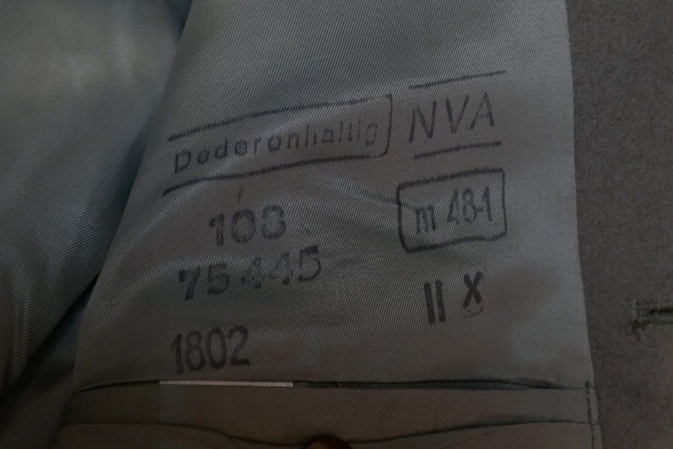 Cold War East German Army NVA Soldat Fallschirmjäger Uniform Coat ...