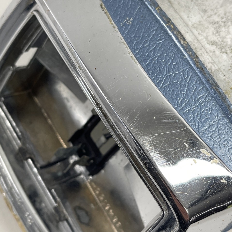 1964 Chevrolet Impala SS Automatic Center Console Trim a6 | eBay