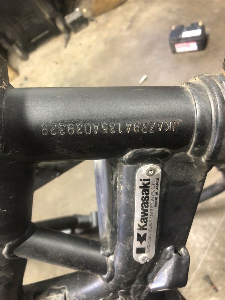 05 Kawasaki ZR ZRX 1200 ZR1200 ZRX1200 Frame Chassis | eBay