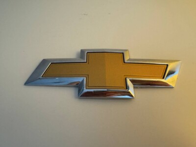 NEW GM OEM EMBLEM- GENERAL MOTORS GMC 84479457 CHEVY MALIBU | eBay