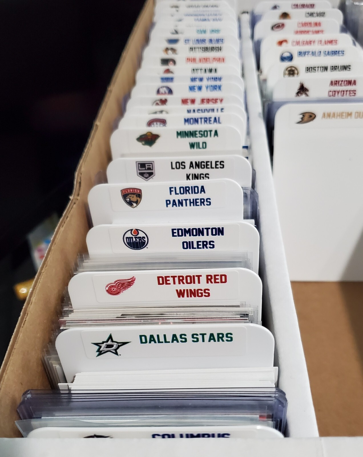 (33) TALL Sports Card Dividers with 32 FREE NHL Teams Logos Labels | eBay