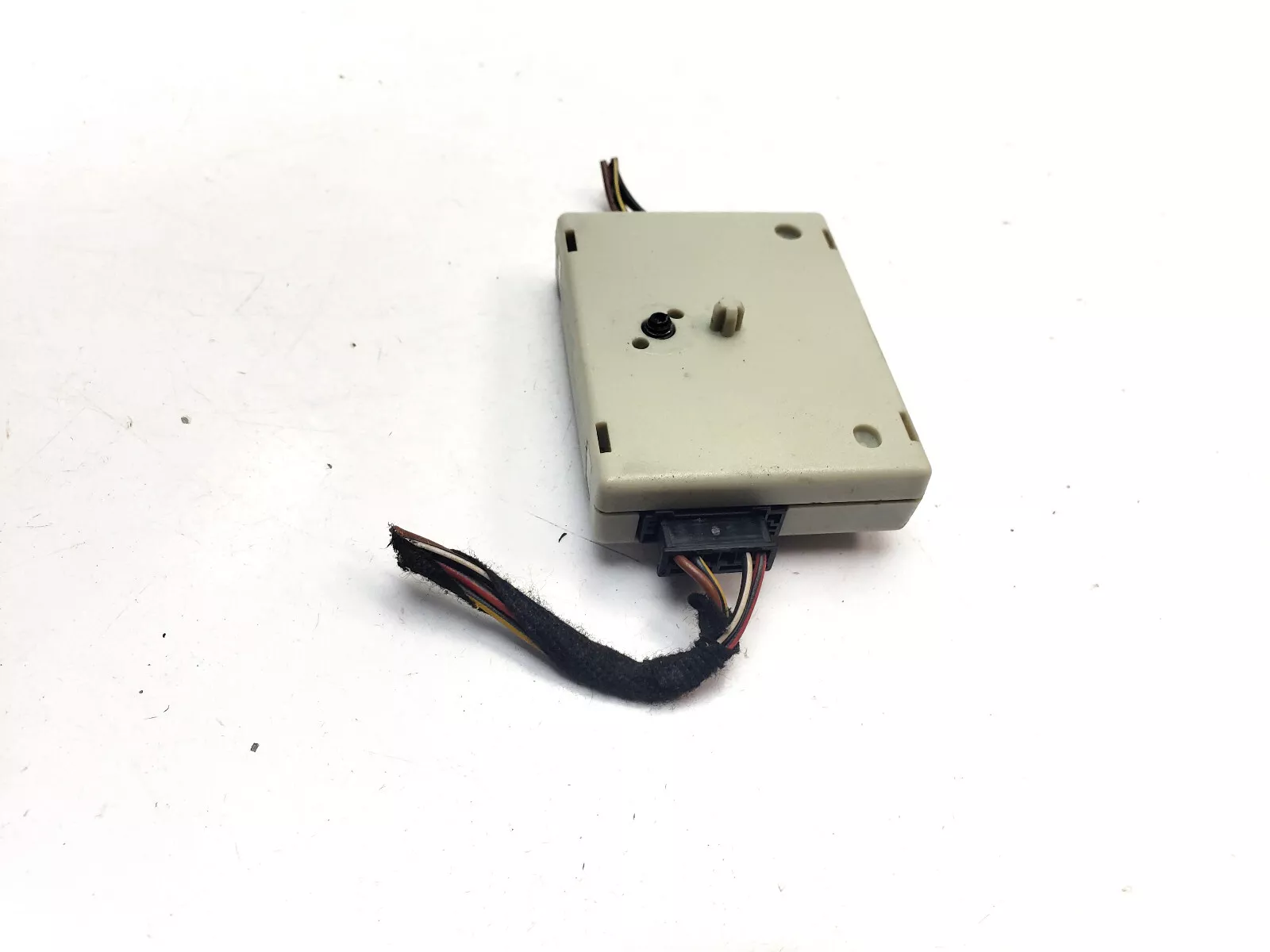 BMW 5 SERIES F10 F11 2011 AERIAL ANTENNA AMPLIFIER MODULE EA9140179 | eBay
