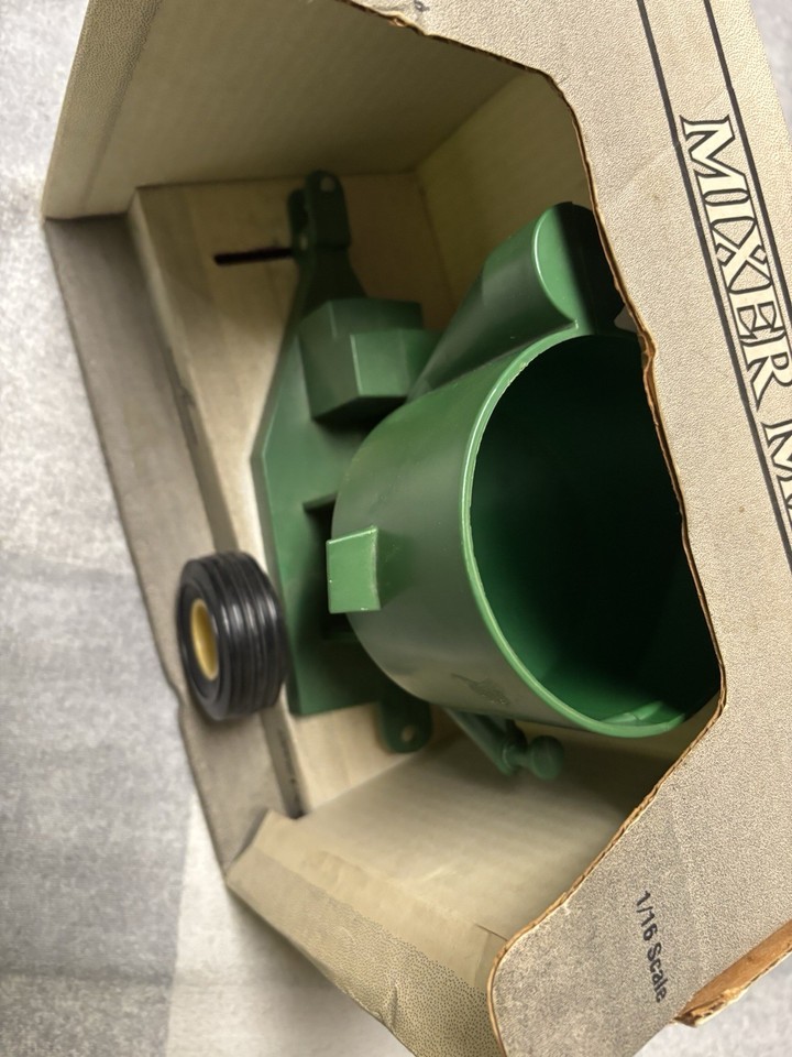 ERTL Mixer Mill 1/16 Green Scale Model Farm Toy | eBay