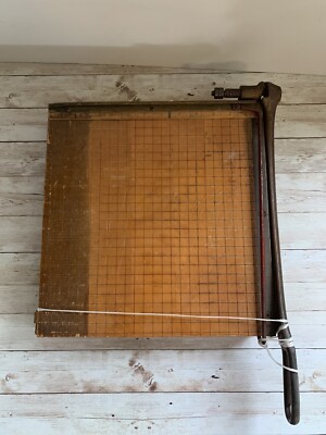 Vintage Ingento No 4 Wood Cast Iron Paper Cutter Trimmer 12