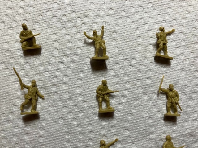 Vintage Miniature Toy Soldiers | eBay