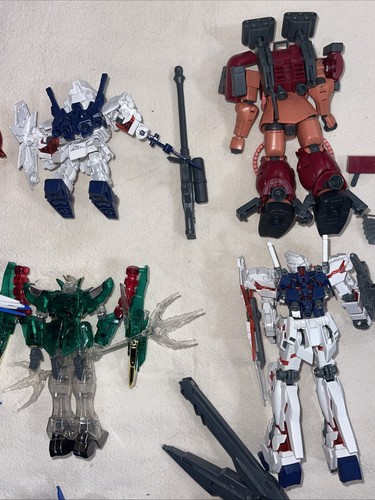 Collection of (14) Vintage Gundam Wing Action Figures + Accessories ...