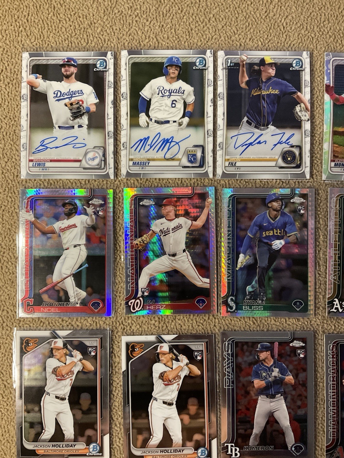 LOT OF (35) BASEBALL CARDS ROOKIES (AUTOS REFRACTORS BASE) TOPPS CHROME ...
