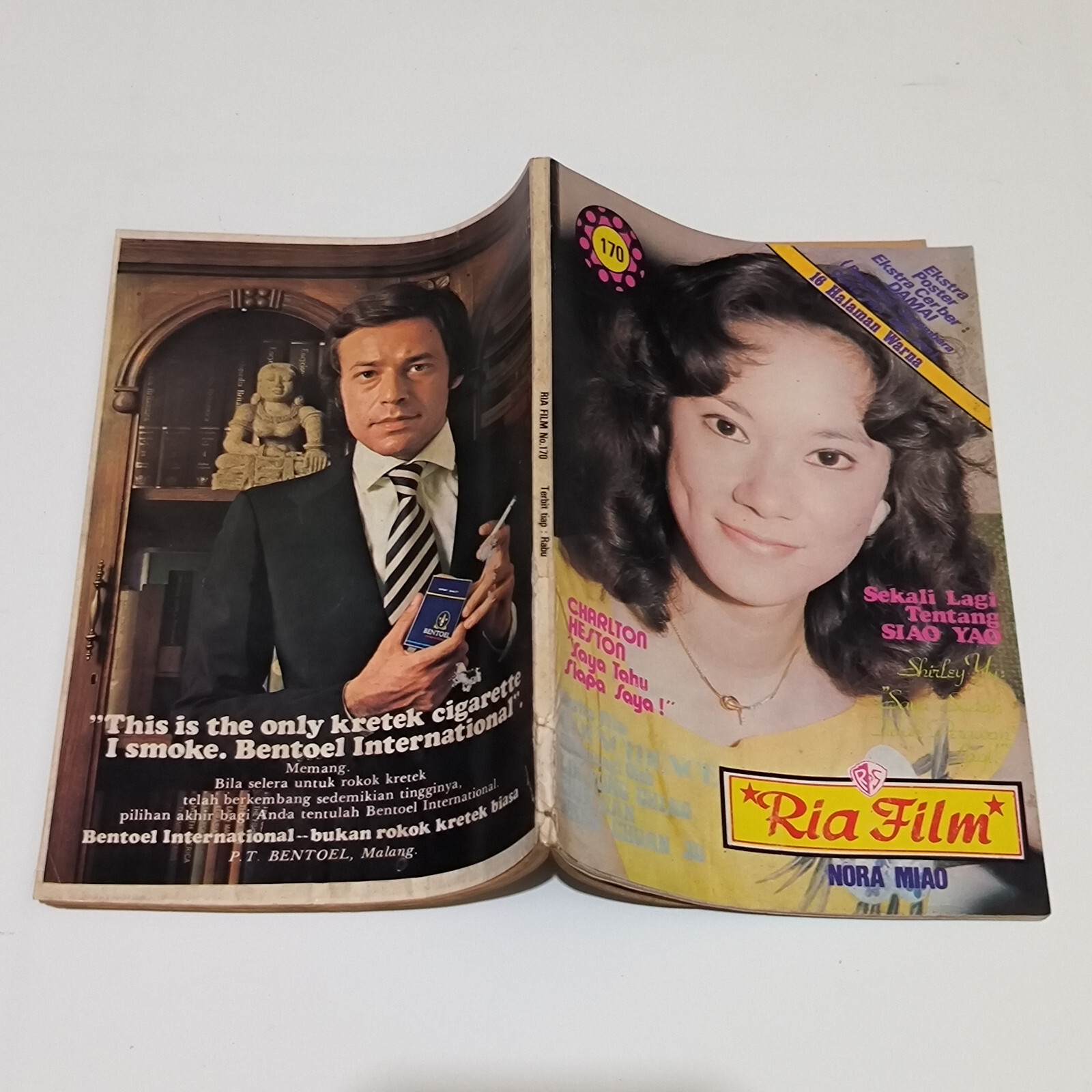 indonesian vintage ria magazine 1976 Nora Miao 苗可秀 cover partner Bruce ...