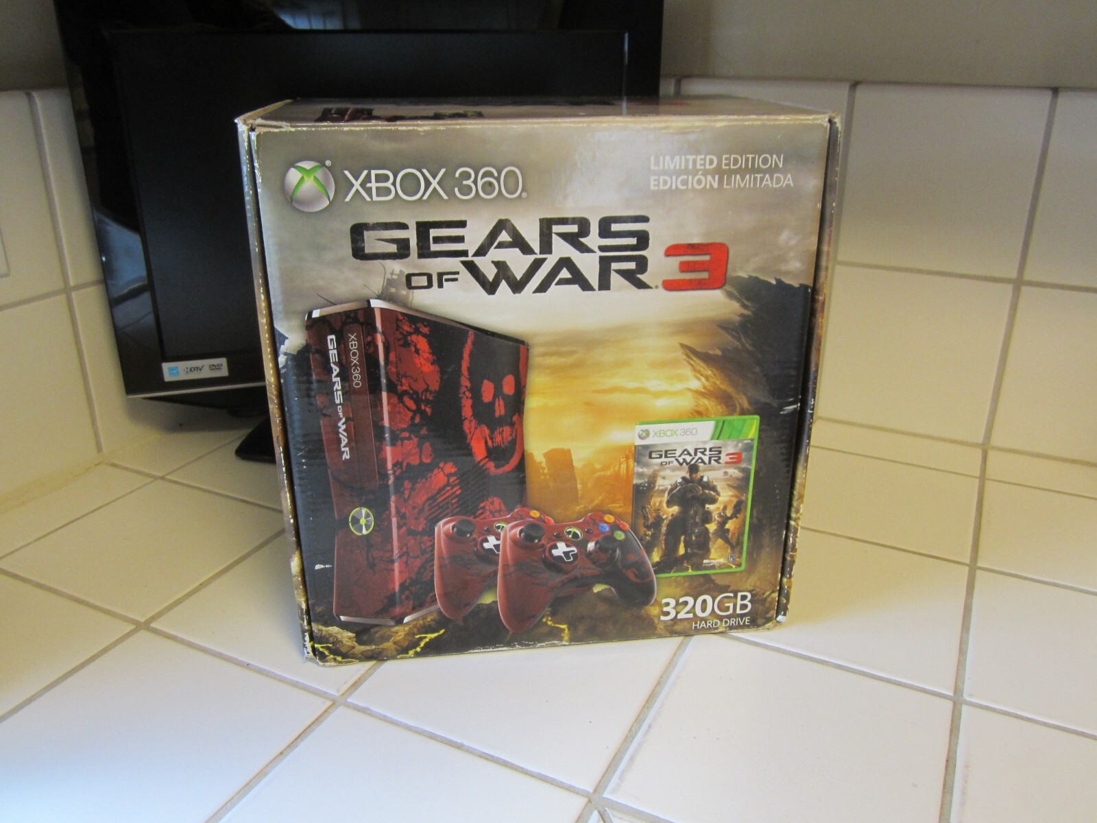 Microsoft Xbox 360 Gears of War 3 Limited Edition 320GB Console Tested ...