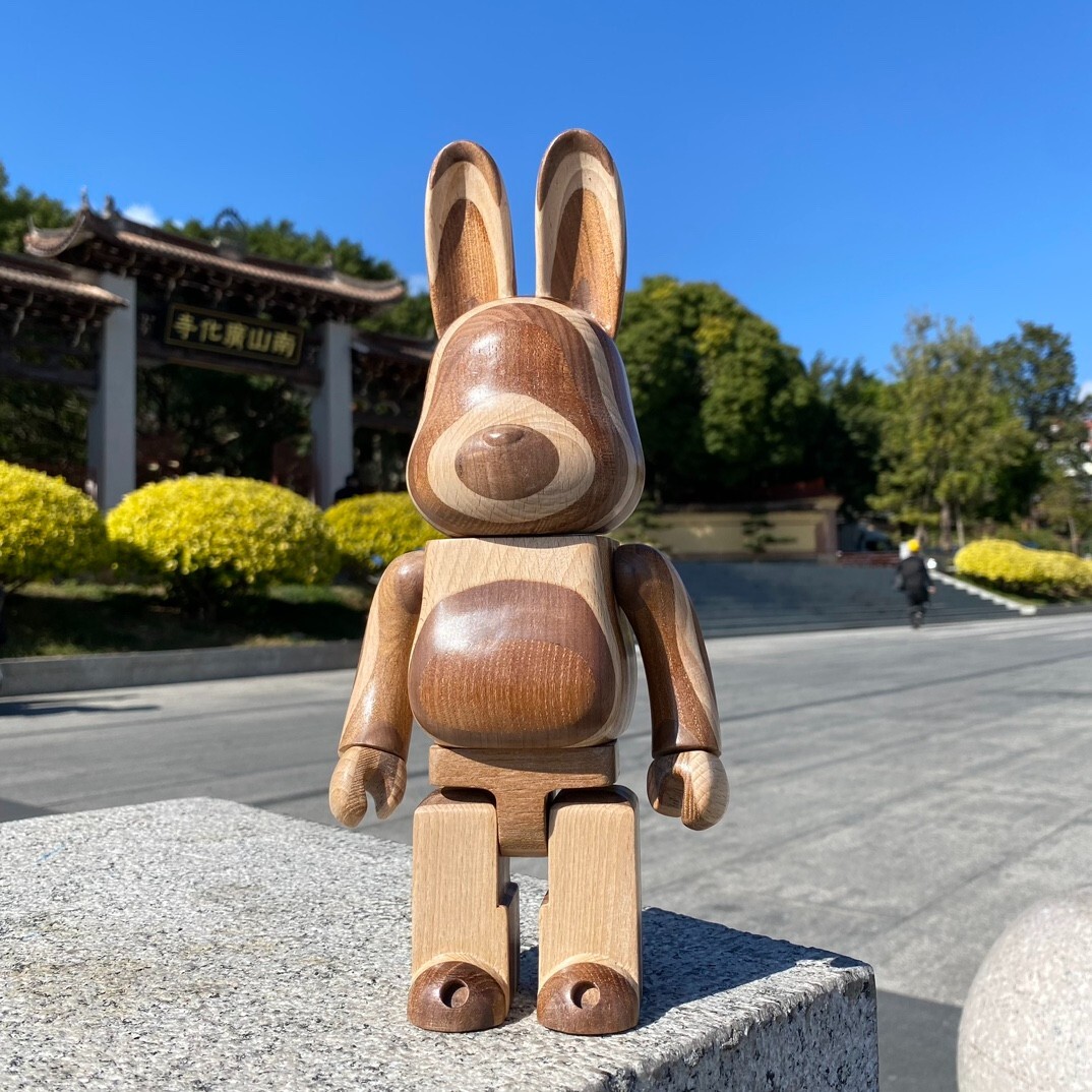Rabbitbrick 400% Horizon Rabbit R@Bbrick Karimoku Layer 11 inches ...