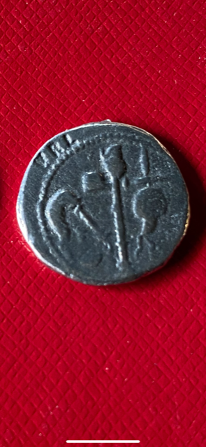 JULIUS CAESAR AR DENARIUS COIN 49 BC FILM PROP COIN MODERN STRIKE | eBay