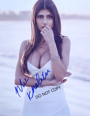 Mia Khalifa 8 x10" (20x25 cm) Autographed Signed Photo 4317 | eBay
