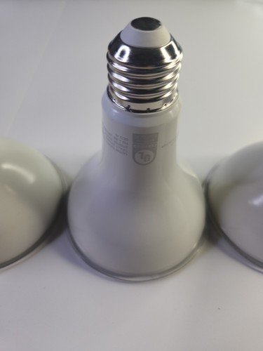 EIKO LED 11W 4000K 850 LUMEN E26 BASE LED BULB 25,000 hours Set Of 3 | eBay