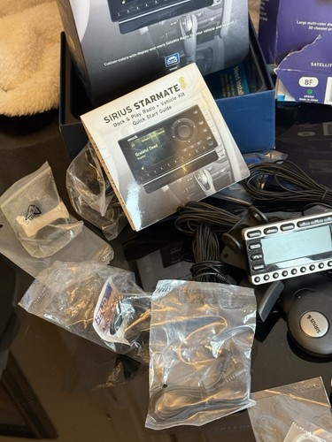 SIRIUS XM SP5 & ST4 SATELLITE RADIO SPORTSTER 5 RADIO & COMPLETE ...