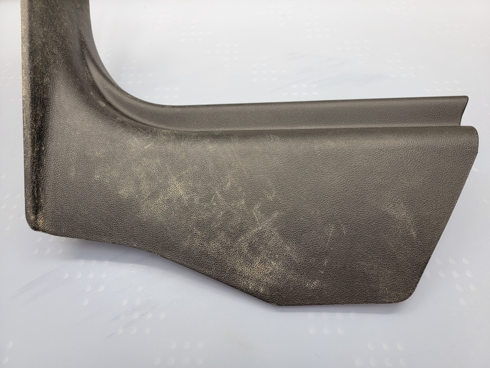 2008-2017 Dodge Grand Caravan Front LEFT Door Cowl Kick Panel Trim ...
