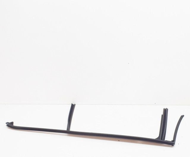 Genuine Mercedes-Benz W176 A-class LH Rear Black Window Run Seal ...