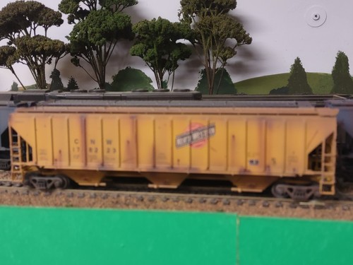 HO Scale Athearn Weathered CNW Chicago Northwestern 54 PS Covered ...