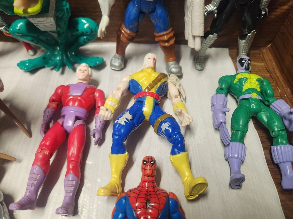 Vintage ToyBiz Lot Of 10 X-men Spiderman Magneto Brood Iron man | eBay